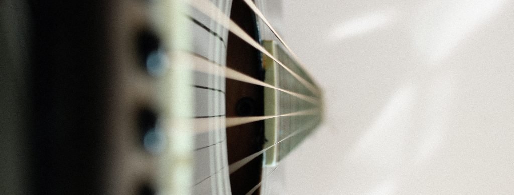 Cortar las Cuerdas de Guitarra: 6 formas de Hacerlo Bien